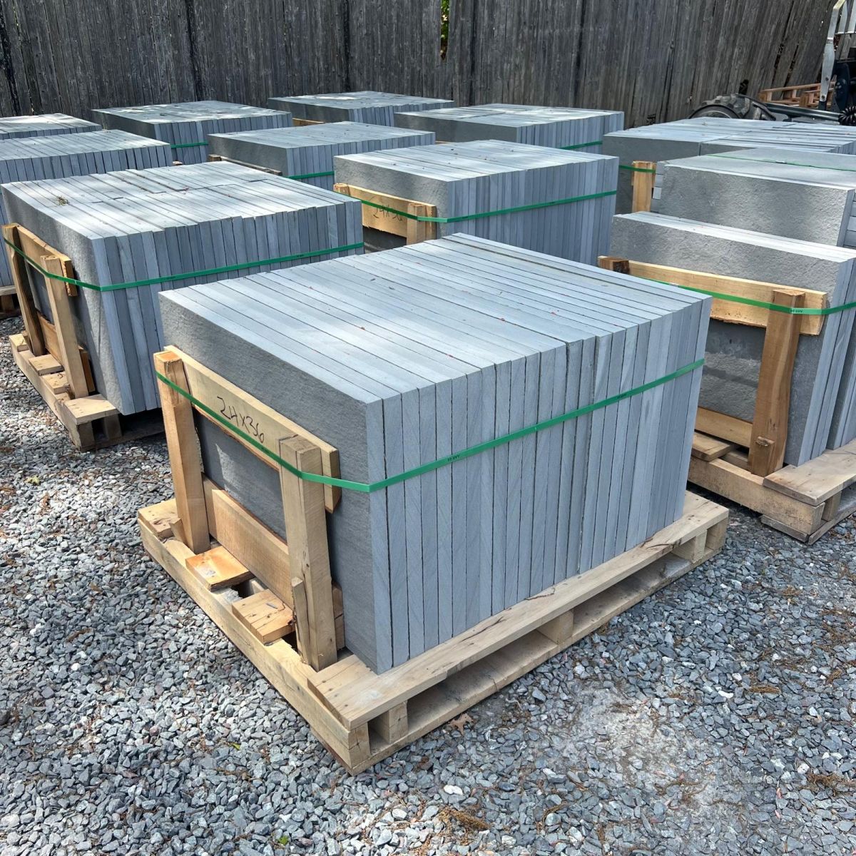 Bluestone Pavers | Natural Cleft & Thermal Flagstone Patterns