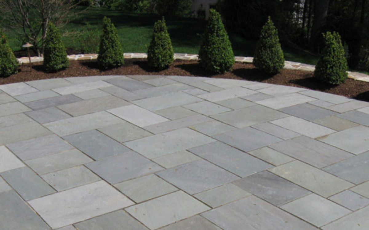 How to Clean Bluestone Patios: Easy Maintenance Tips
