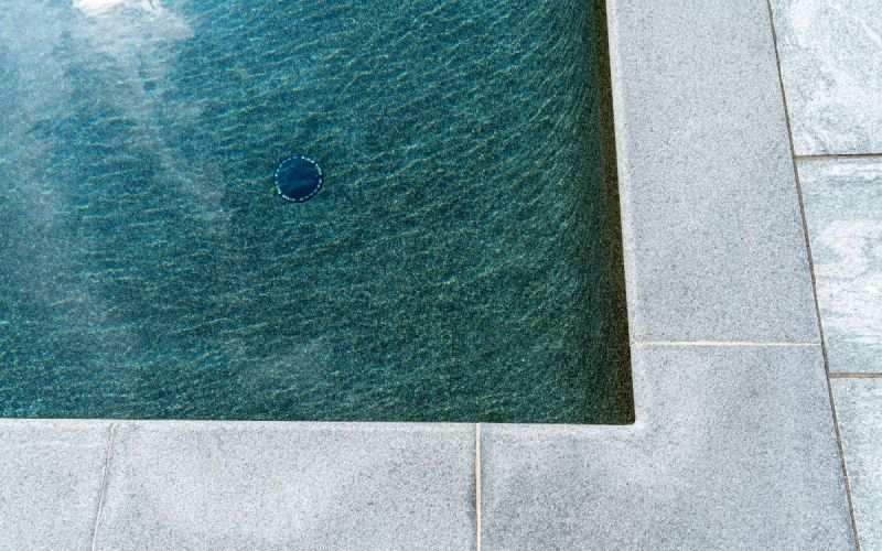 Pool Coping & Cap Guide: Top Materials & Install Tips